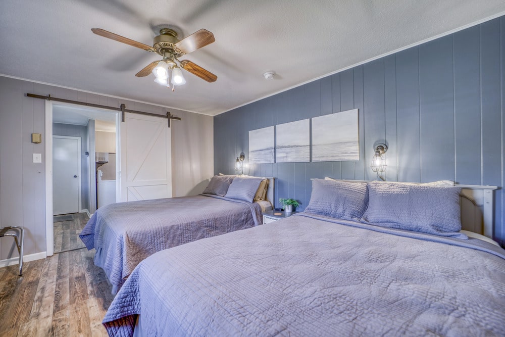 CABINS 9-12 - Fish N Fun Resort